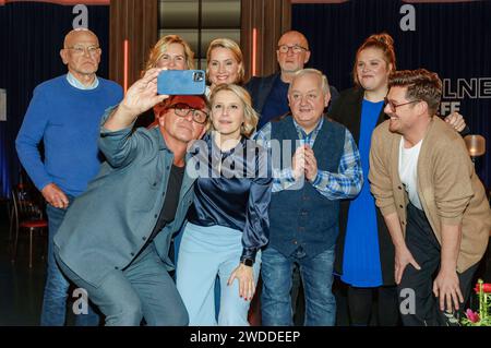 Hans Sigl und Judith Rakers bei der Aufzeichnung der WDR-Talkshow ...