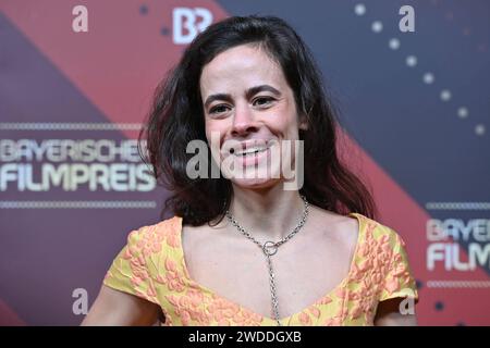 Maya HADDAD Schauspielerin, Einzelbild, angeschnittenes Einzelmotiv ...