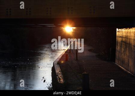 Town Wharf, on the Basingstoke Canal in Woking town centre, Surrey, UK ...