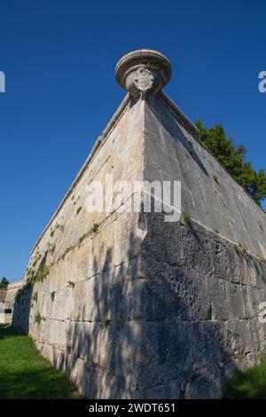 Decorative Corner Sculpture, Outer Wall, Pula Fort (Castle), 1630, Pula ...