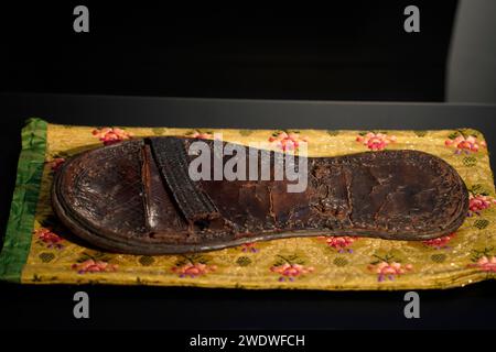 Footprint of prophet Muhammed, Topkapi Palace Holy Relics Section ...