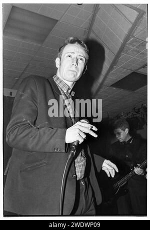 A young Martin Rossiter of the band Gene playing at Glamorgan ...