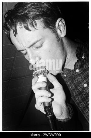 A young Martin Rossiter of the band Gene playing at Glamorgan ...