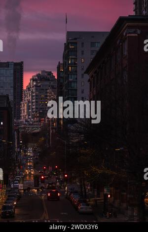 Seattle, USA. 15 Dec, 2023. Sun through a garage window Stock Photo - Alamy
