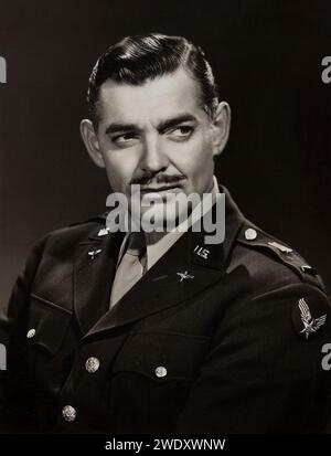 Clark Gable with uniform (1942) publicity photo - Clark did active duty ...