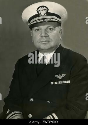 Ralph E. Davison Stock Photo - Alamy