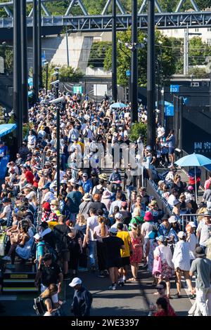 australian open crowds watching tennis matches Stock Photo - Alamy