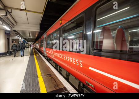 London, January 23rd 2024: The Gatwick Express train at Victoria ...