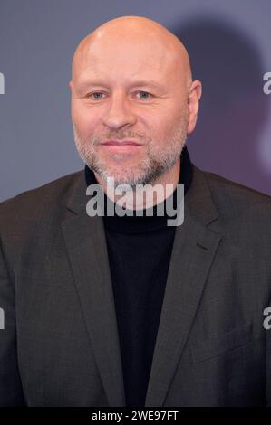 Olaf Sundermeyer in der ARD-Talkshow maischberger im Studio Berlin ...
