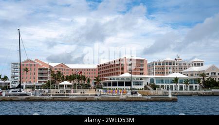 Living in Hamilton Bermuda Stock Photo - Alamy