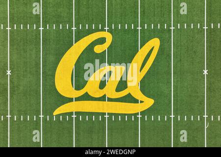 The California Golden Bears logo at midfield of California Memorial ...