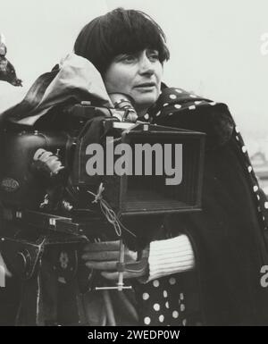 RICHARD ATTENBOROUGH, MICHAEL REDGRAVE, THE MAN WITHIN, 1947 Stock ...