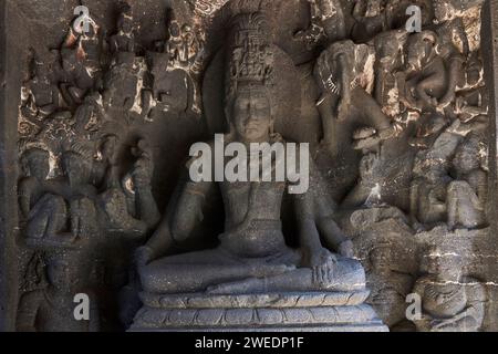 Exterior of the Kailasa temple, Ellora caves, Maharashtra, India, Asia ...