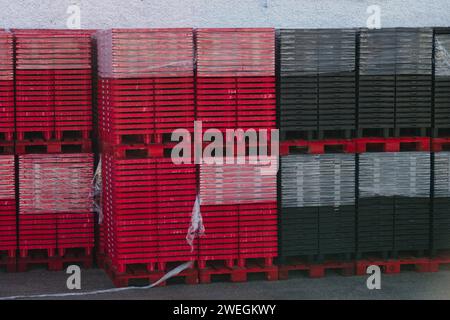 red industrial pallets for transporting materials to the landfill Stock ...