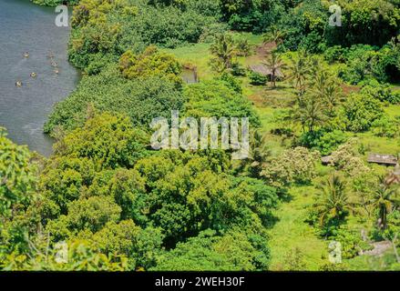 Wailua River State Park and the Wailua Complex of Heiaus, which it ...