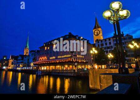Zurich: Night view from the Rathausbrücke Bridge Stock Photo - Alamy
