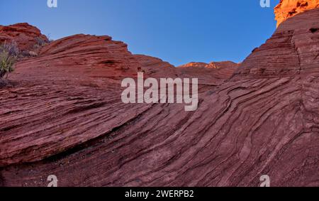 Rippling sandstone badlands near the Spur Canyon at Horseshoe Bend ...