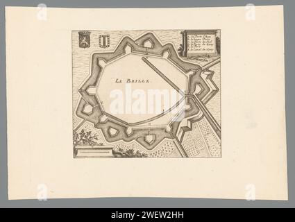 Map of Brielle, Anonymous, c. 1670 - c. 1730 print At the top left the ...
