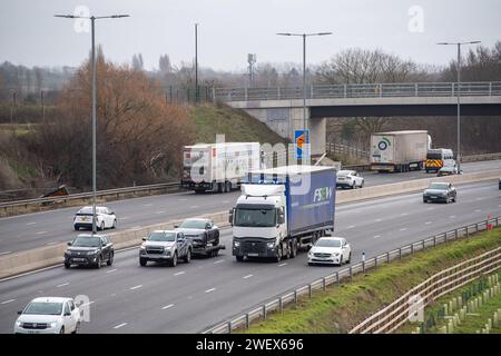 Slough, Berkshire, UK. 25th January, 2024. An SOS telephone sign next ...