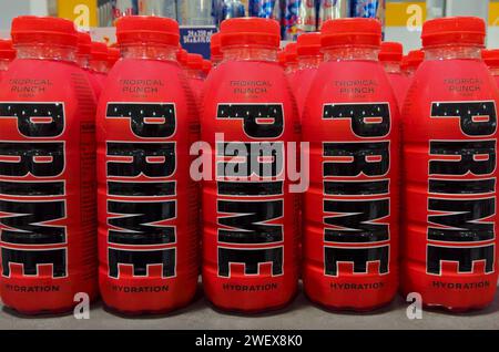 Prime Hydration - Drink, beworben von Influencer und Boxer Logan Paul ...