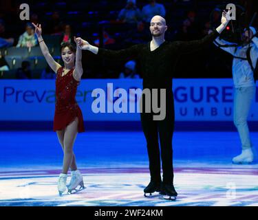 Ellie Kam and Danny O'Shea of the United States perform during the ...
