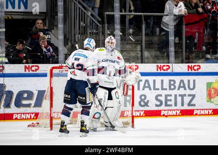 Eric Mik (Eisbären Berlin #12), cutout, portrait / portrait, Lions ...