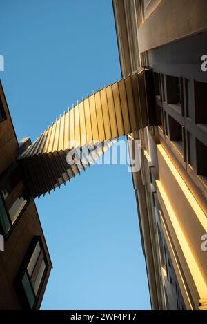 The Bridge of Aspiration above Floral Street connects the Royal Ballet ...