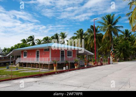 Rotoava Village, Fakarava, French Polynesia Stock Photo - Alamy