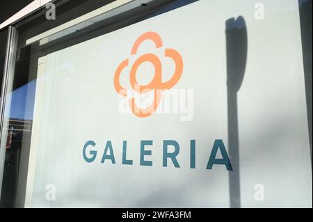 Eingang Logo Warenhaus GALERIA *** GALERIA department store logo ...