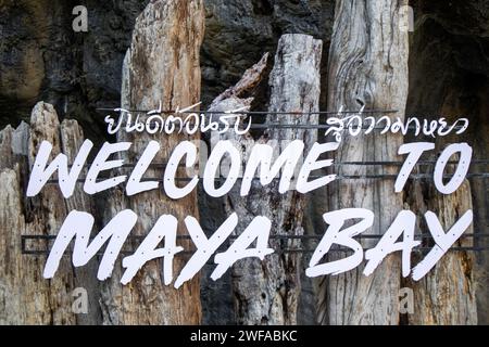 Welcome Maya Bay sign in Koh Phi Phi Islands, Thailand Stock Photo - Alamy