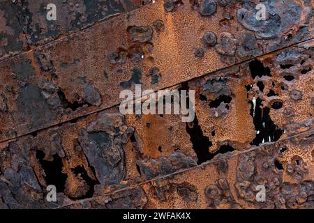 Rusty ship, shipwreck, abandoned herring factory Djupavik ...