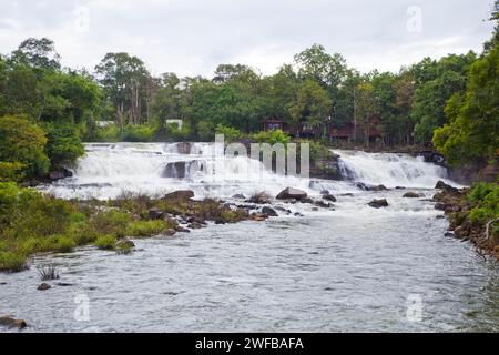 Tad Hang waterfall in Southern laos Stock Photo - Alamy