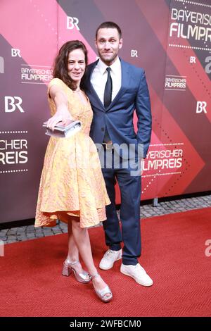 Maya Haddad bei der Verleihung des 45. Bayerischen Filmpreises 2023 im ...