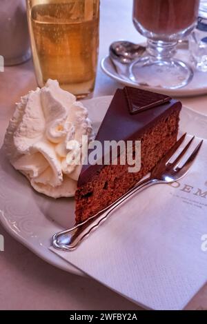Cafe Sacher in Vienna, Austria Stock Photo - Alamy
