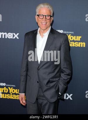 Ted Danson arrives at the "Curb Your Enthusiasm" final season premiere ...