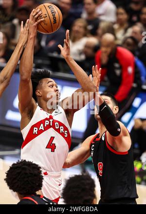 Toronto Raptors forward Scottie Barnes (4) drives past Boston Celtics ...