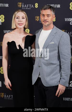 Alex Edelman attends the Vanity Fair Oscar Party held at the Wallis ...