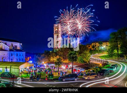 Fireworks in Cassacco. Celebrations between the cathedral and the ...