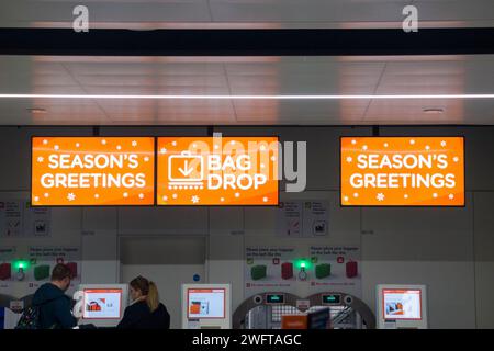 Easyjet passenger bag drop baggage dropping off point for luggage check ...