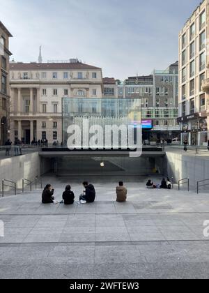 The beautiful Apple store, in Piazza Liberty, Milan, Italy Stock Photo ...