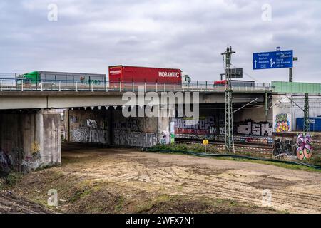 Freeway bridge of the A40, over a 3-track railroad line, between Bochum ...