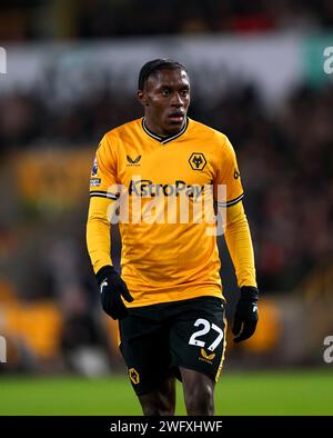 Wolverhampton Wanderers' Jean-Ricner Bellegarde shoots at goal during ...