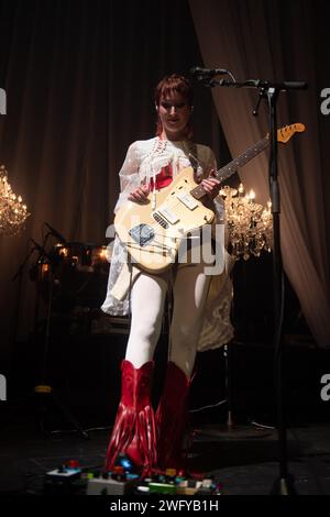 Abigail Morris and Lizzie Mayland of The Last Dinner Party perform live ...