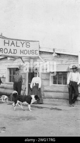Jim Haly and his squaw, between c1900 and 1916 Stock Photo - Alamy