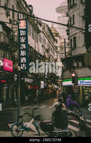 Street crossing at Bund in Shanghai Stock Photo - Alamy