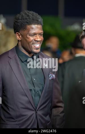 Former Houston Texans wide receiver Andre Johnson, left, greets wide ...
