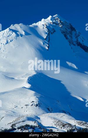 Mt Hood from Bennett Pass, Mt Hood National Forest, Oregon Stock Photo ...