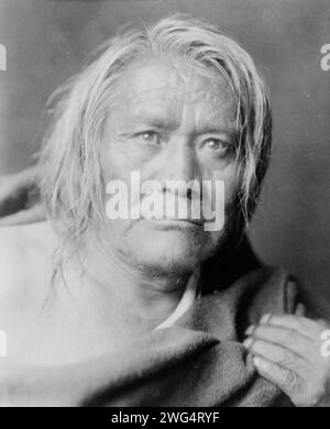 Portrait of indigenous tribe chief Cacique Guaicaipuro on Venezuela ...
