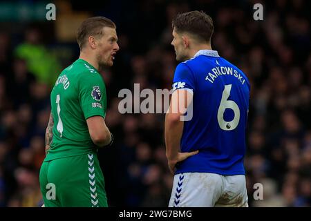 James Tarkowski and Jordan Pickford of Everton seen during the Premier ...