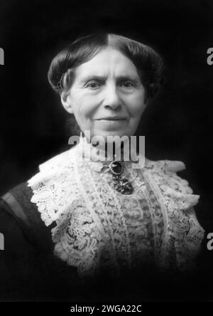 Clara (Clarissa Harlowe) Barton (1821-1912), self-taught American nurse ...